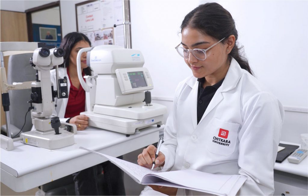 M.Optometry - Eligibility, Syllabus, Jobs, Future Scope and Salary in 2023