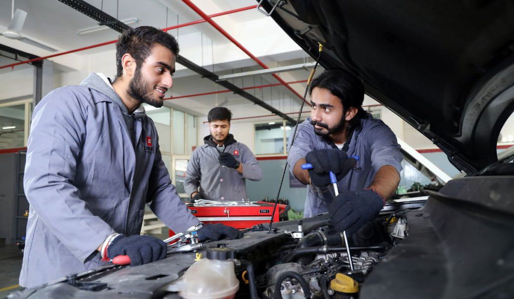 10 Steps To Choose The Right Engineering Stream & Best Engineering College?