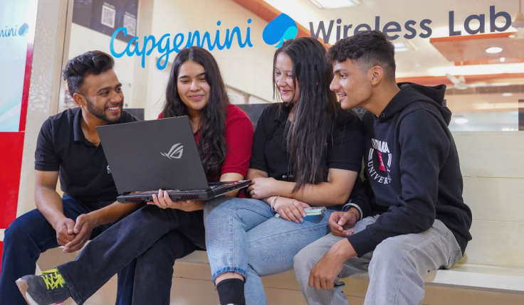 Explore the Benefits of Pursuing Computer Science Engineering In India