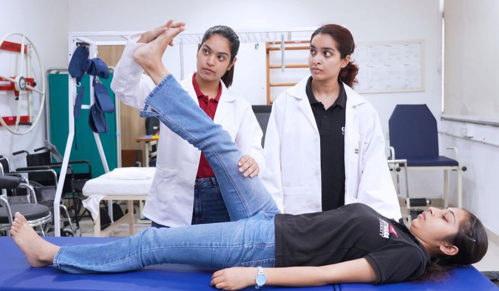 Essentials of Laboratory Science: From Theory to Practice