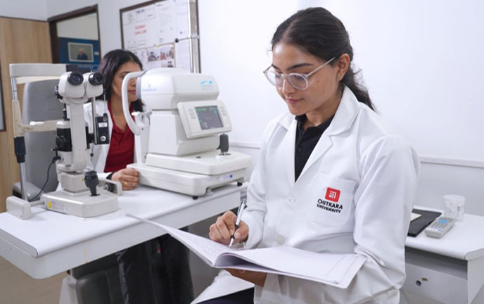 Bachelor of Optometry Program | Course, Eligibility, Fees, Admission 2025